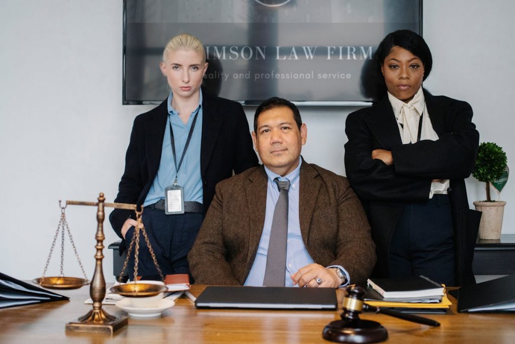 What Is a Corporate Lawyer? Roles, Responsibilities, and Examples ...